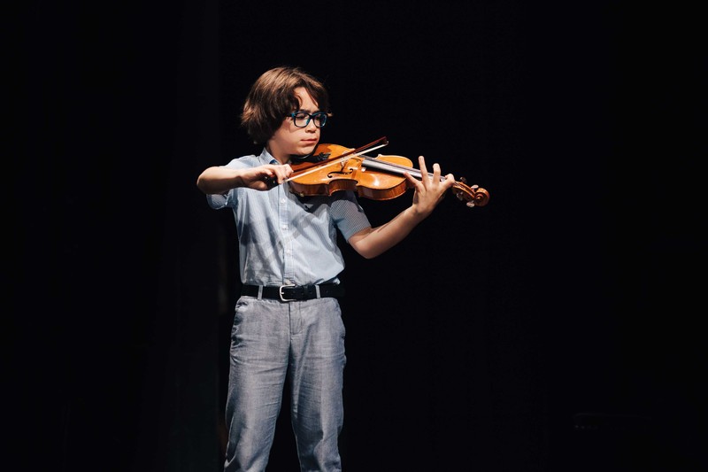 Komorní filharmonie Pardubice a Emrik Revermann | Klubcentrum Ústí nad ...